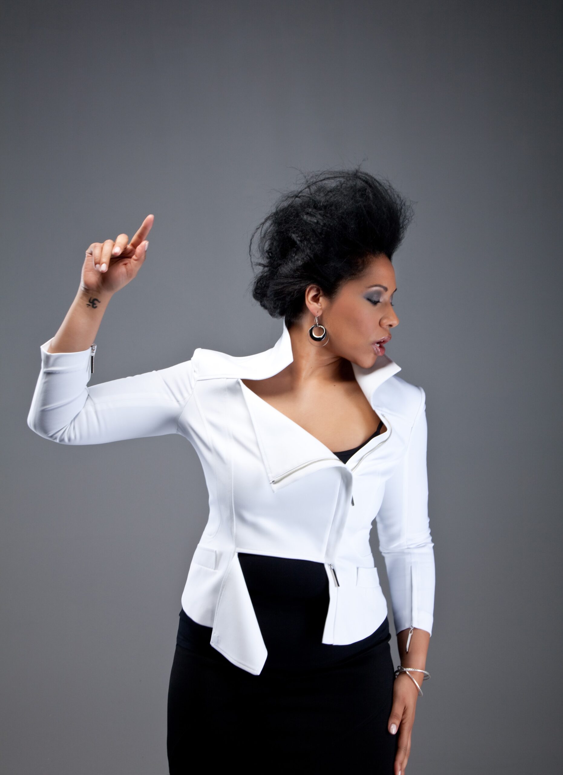 Behind the Music with Singer/Songwriter: Kassandra Dasent - FEMI MAGAZINE