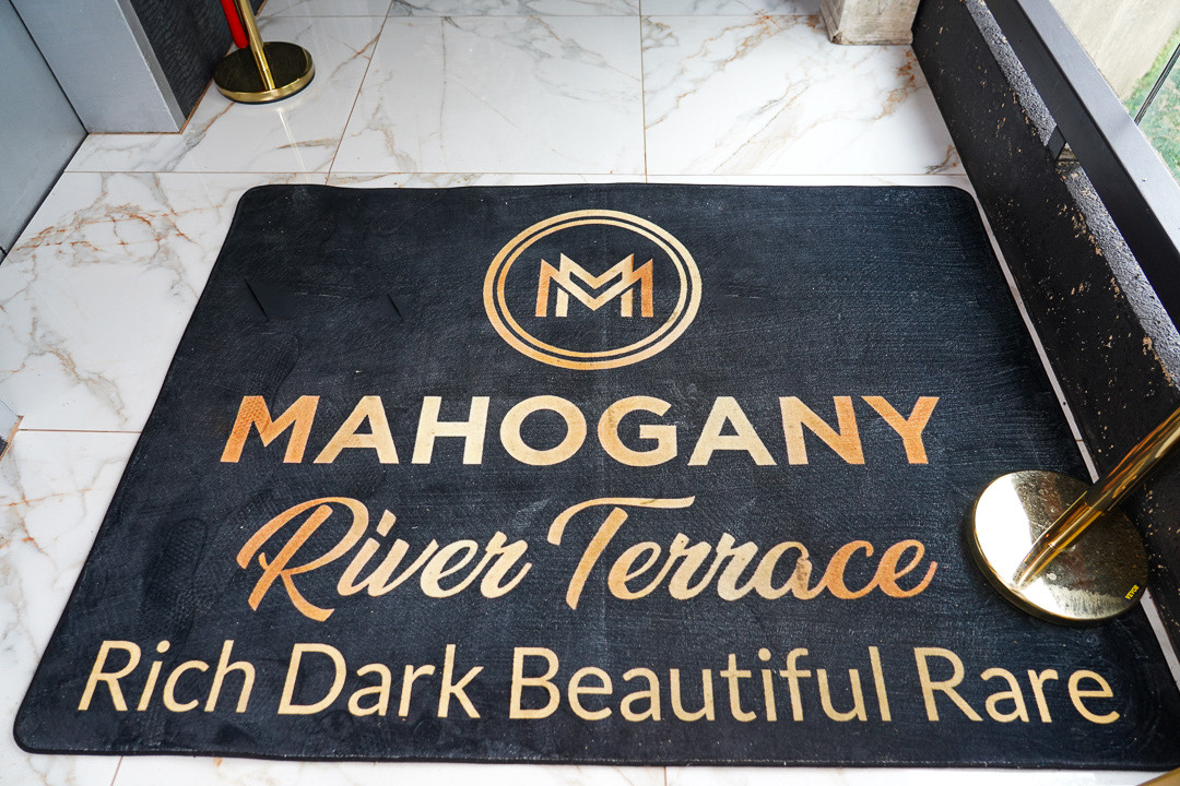 Mahogany River Terrace: Memphis’ Only Riverfront Restaurant Opens on ...